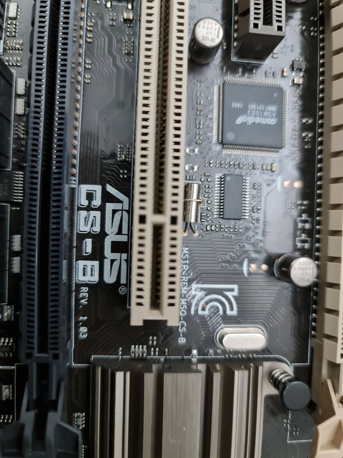 ASUS CS-B Motherboard LGA 1150 MicroATX for 4th Gen Q87 Chipset I/O ...