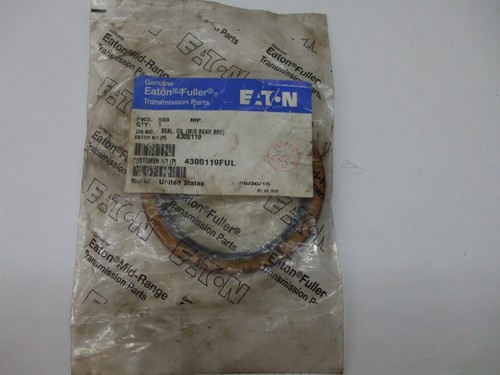Eaton # 4300119 Eaton Fuller Rear shaft Oil Seal 4 FS Model New old ...