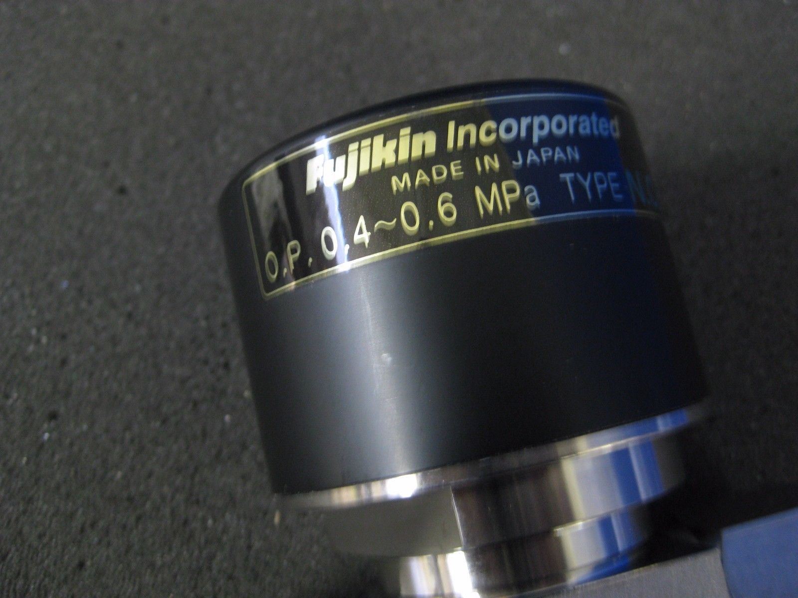 Fujikin FP-ND-71-9.52-2 NEW MEGA-ONE LA Low Press NO Diaphragm Valve ...