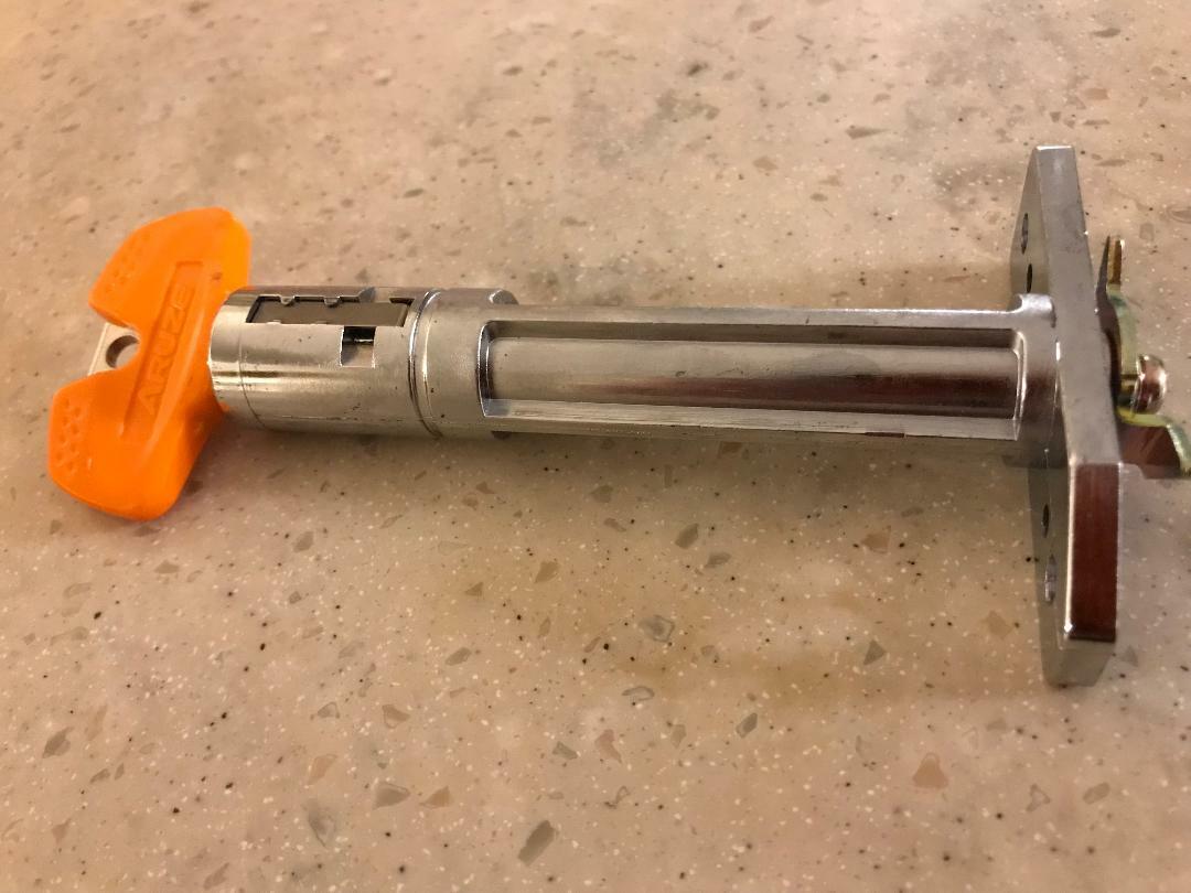 OEM RARE PACHISLO Slot Machine Door Lock / Key 4" (See List of Machines ...