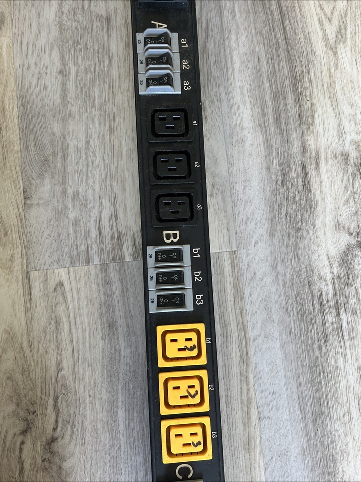 10 Ports 3 Phase 60A Outlet PDU Bitcoin Mining Input 415v /60A Output ...