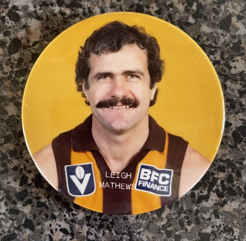 AFL VFL VINTAGE HAWTHORN HAWKS LEIGH MATTHEWS METAL BADGE BFC JUMPER ...