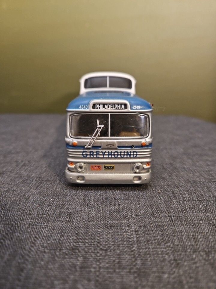 Corgi Greyhound Scenicruiser Destination Philadelphia Diecast Bus | eBay