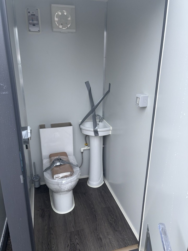 Portable Toilet Block Site Cabin Container Male Female Welfare WC Loo ...
