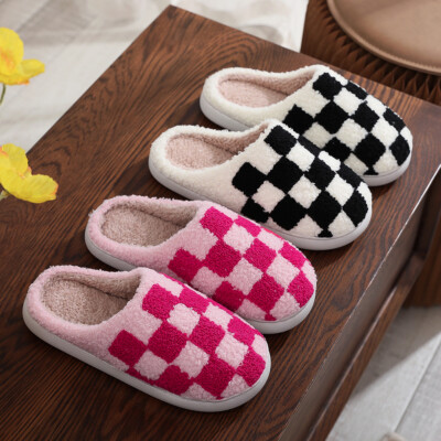 Non-Slip Winter Checkered House Slippers Portable Winter Slippers Cozy ...