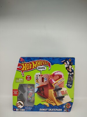Hot Wheels SKATE x Tony Hawk - Donut Skatepark - New in Box 2022 | eBay