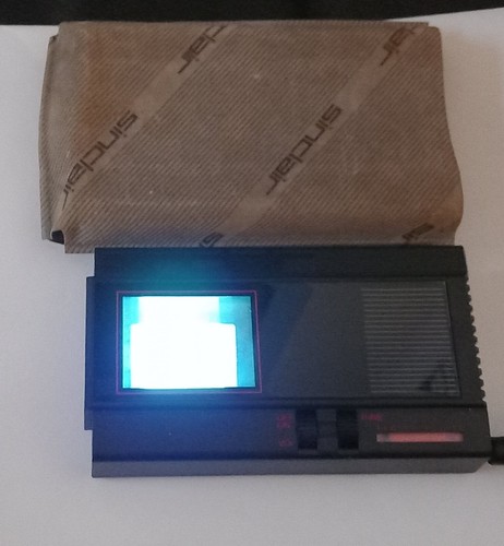 Sinclair FTV1 / TV80 portable TV - With Original cover - Powered up and ...