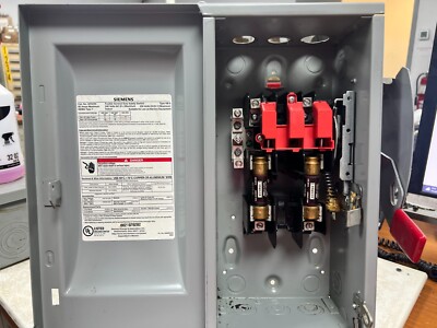 👀 SIEMENS 60 AMP FUSED SAFETY SWITCH 240 VAC 250 VDC 1Ø 15 HP MAX TYPE ...