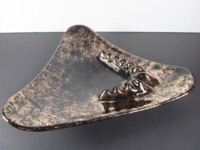 VINTAGE ASHTRAY DORIS SCHULTZ HANDCRAFTED BLACK & GOLD CERAMIC ART | eBay