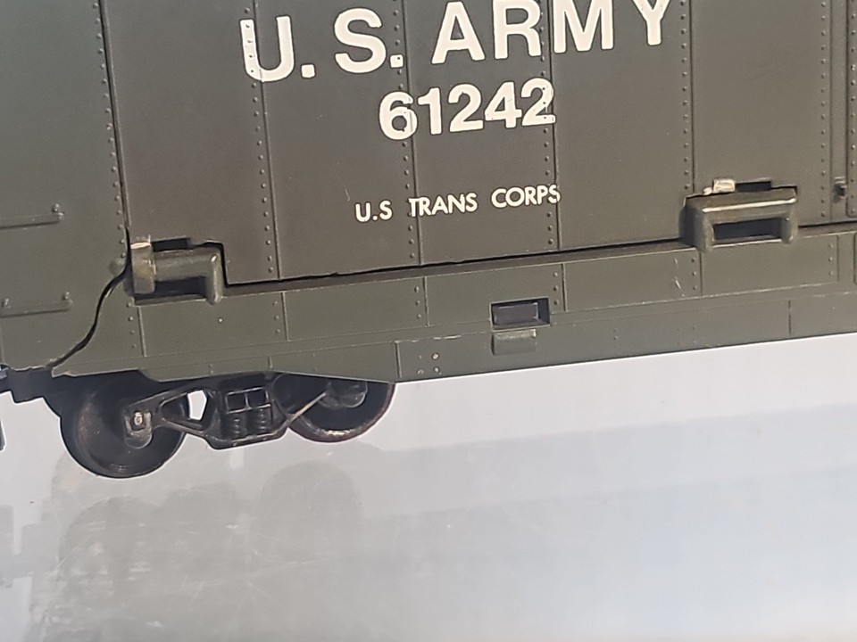 Lot Of 2AHM HO Scale US Army 3455 Caboose & Us Army 61242 | eBay