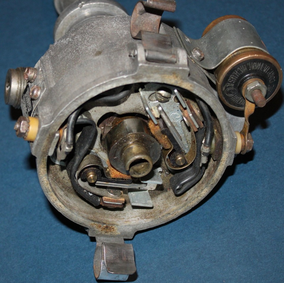 Vintage Mallory Dual Point Distributor YC465HP Tach Drive Small Big ...
