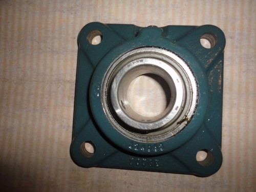 NEW IN BOX 7/16 DODGE F4BSC107NL/050835 Flange Unit Ball Bearing | eBay