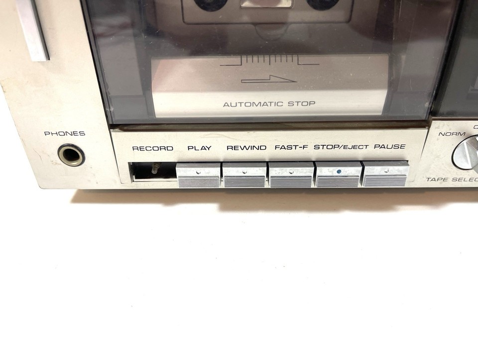 Vintage REALISTIC SCR-2500 AM/FM Stereo Cassette Receiver Missing ...