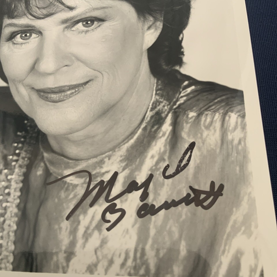 MAJEL BARRETT RODDENBERRY HAND SIGNED AUTOGRAPHED STAR TREK | eBay
