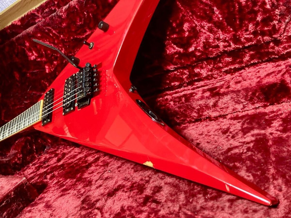 Edwards / ESP King V Flying V Model Red 3.6kg Locking Tremolo Used | eBay