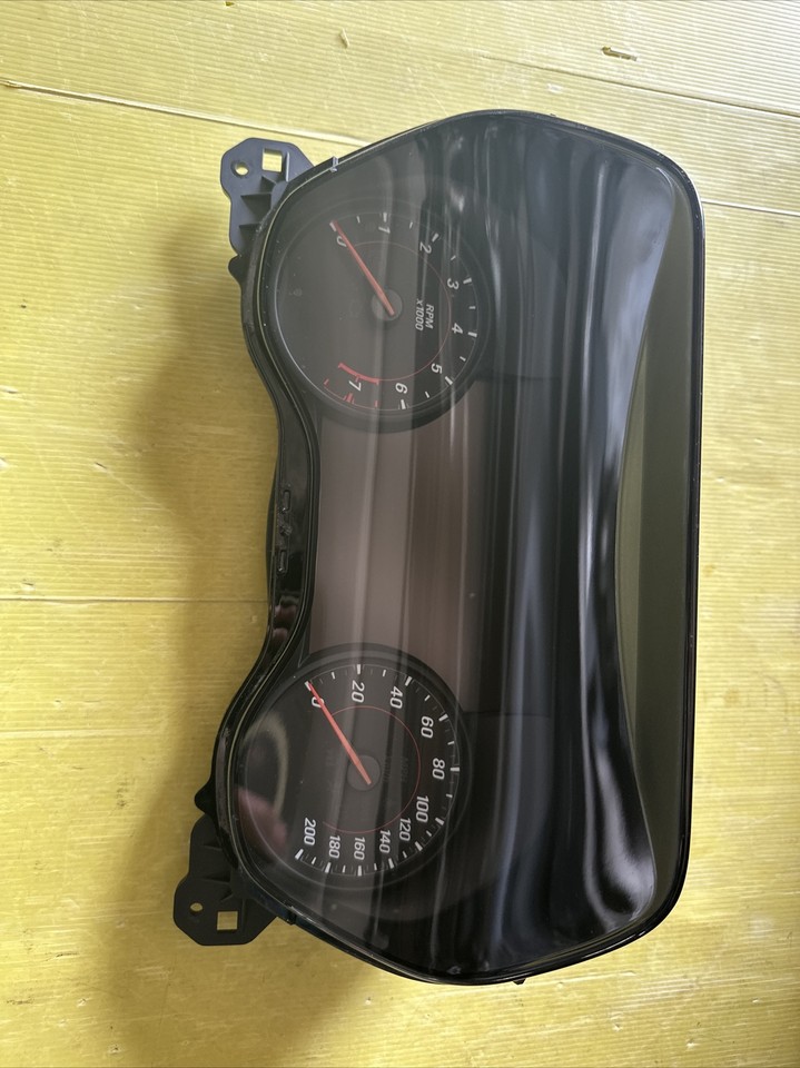 Chevrolet Camaro 2016 Tacho Tachometer Kombiinstrument 23508815 ...
