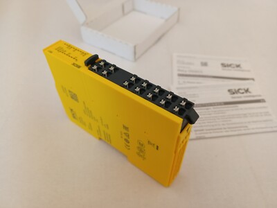 Sick Sicherheitsrelais / Safty Relay Type: RLY3-0SSD100 ID.NR. 1085343 ...