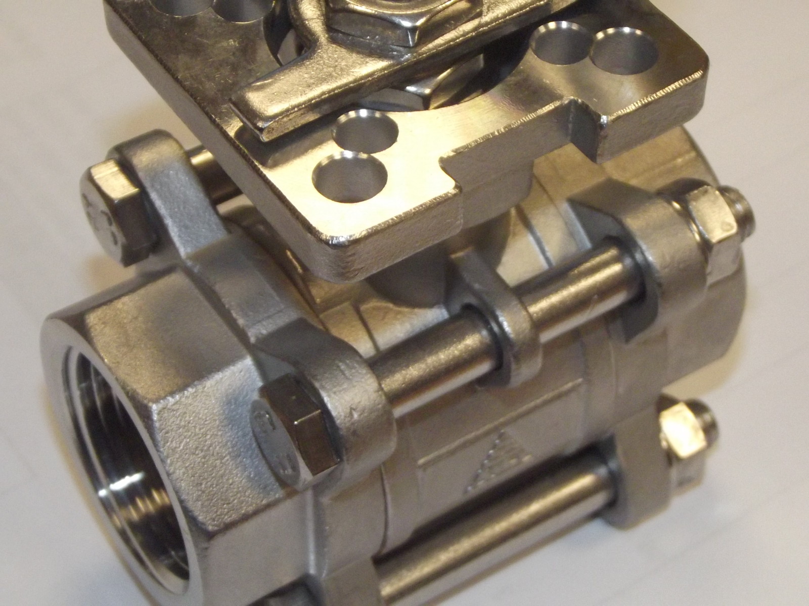 Stainless Steel 3 Piece Ball Valves, ISO Pad valves in 316 Stainless ...