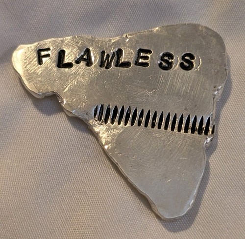 Ultra Rare 1oz 999 Silver Trimgle By Flawless Metals With Tin Case And ...