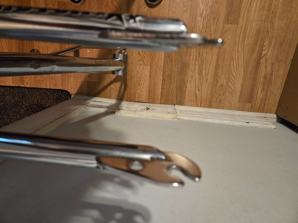 OLD SCHOOL PRE SERIAL # DRILLED BRAKE BRIDGE HUTCH FRAME JUDGE FORK ...