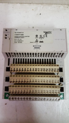 SCHNEIDER 170ADM37010 TSX Momentum I/O Base w/ 170INT11000 Adapter | eBay