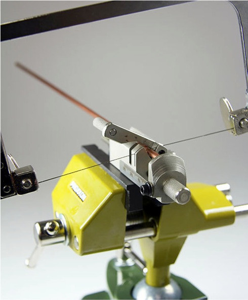 HAND HELD TUBE WIRE CUTTING JIG WITH MEASURING SCALE 0-30mm x 0.1mm MAX ...