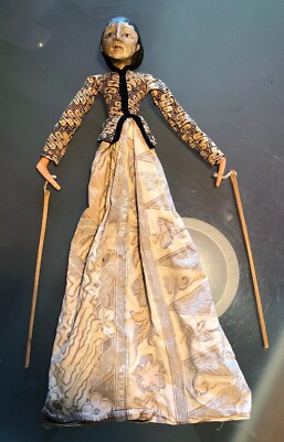 Antique Indonesian Wayang Golek Hand Carved Princess Wood Bamboo Hand ...