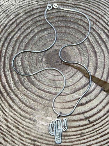 15" Snake-Chain Cactus Pendant Necklace | eBay