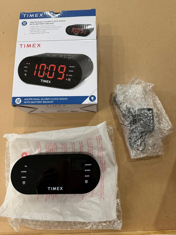Timex T231 AM/FM Dual Alarm Clock Radio | eBay