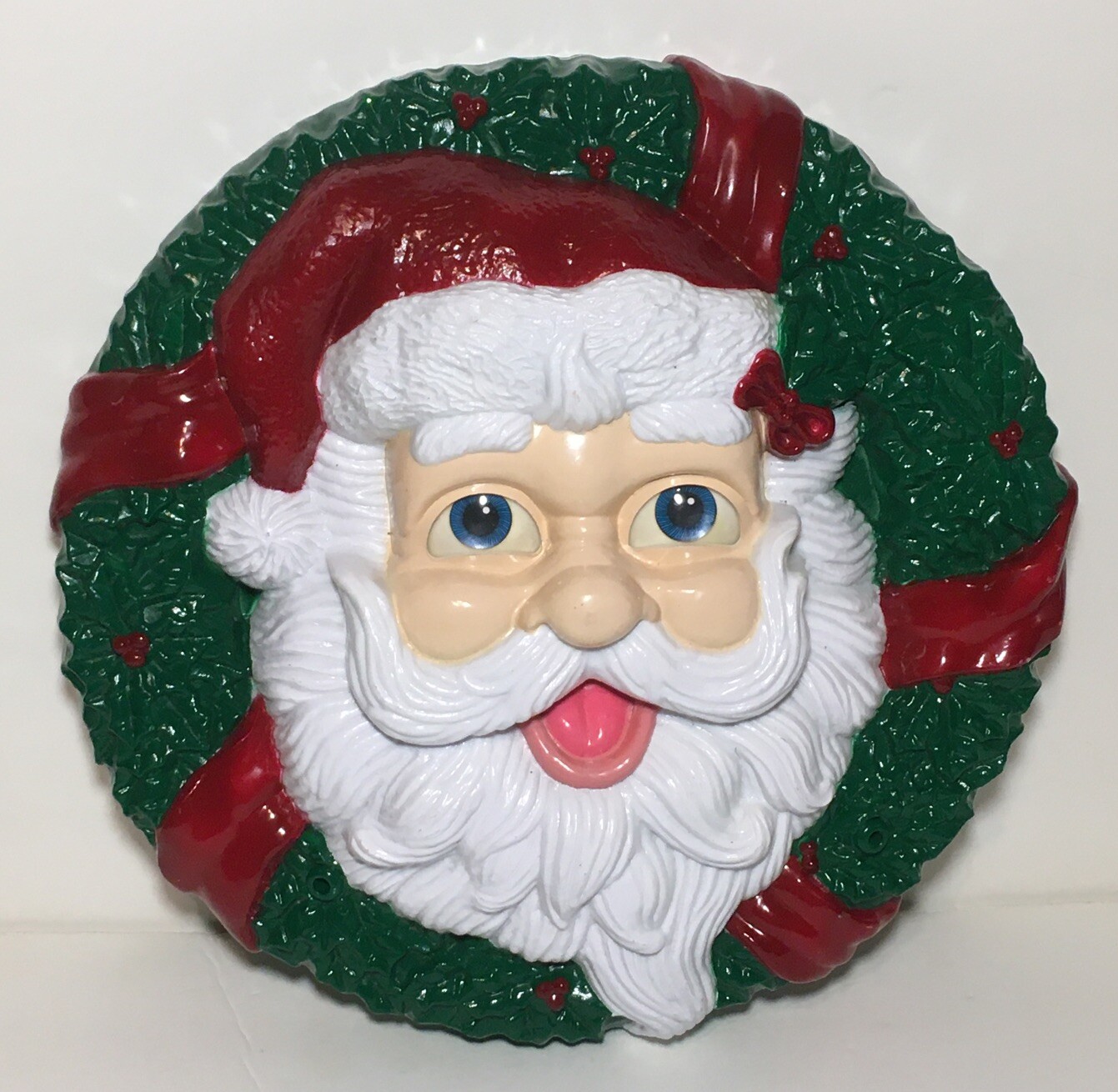 Vintage Great American Fun Corp Santa Wreath Motion Activated Speaks ...