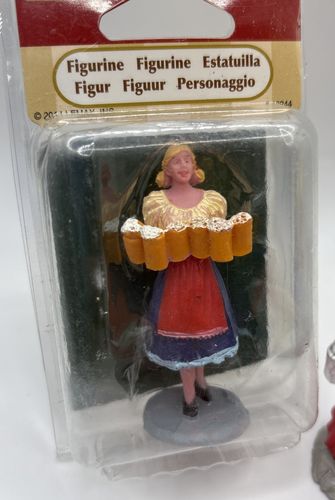 2014 Lemax Carole Towne Oktoberfest Figure German Beer Girl #42244 | eBay