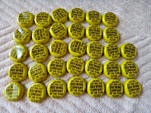 33 BEER YELLOW Beer Bottle Caps Saint ARNOLD 2017 Mid-Size Brewing Co ...