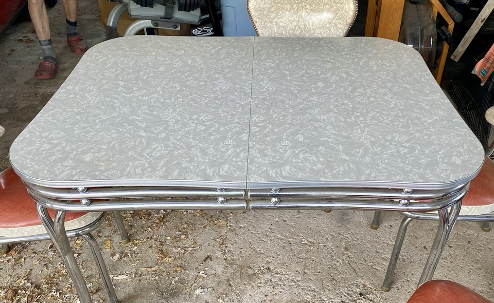 Vintage Red Formica Chrome Dinette Dining Kitchen Table, 6 Chairs, 2 ...