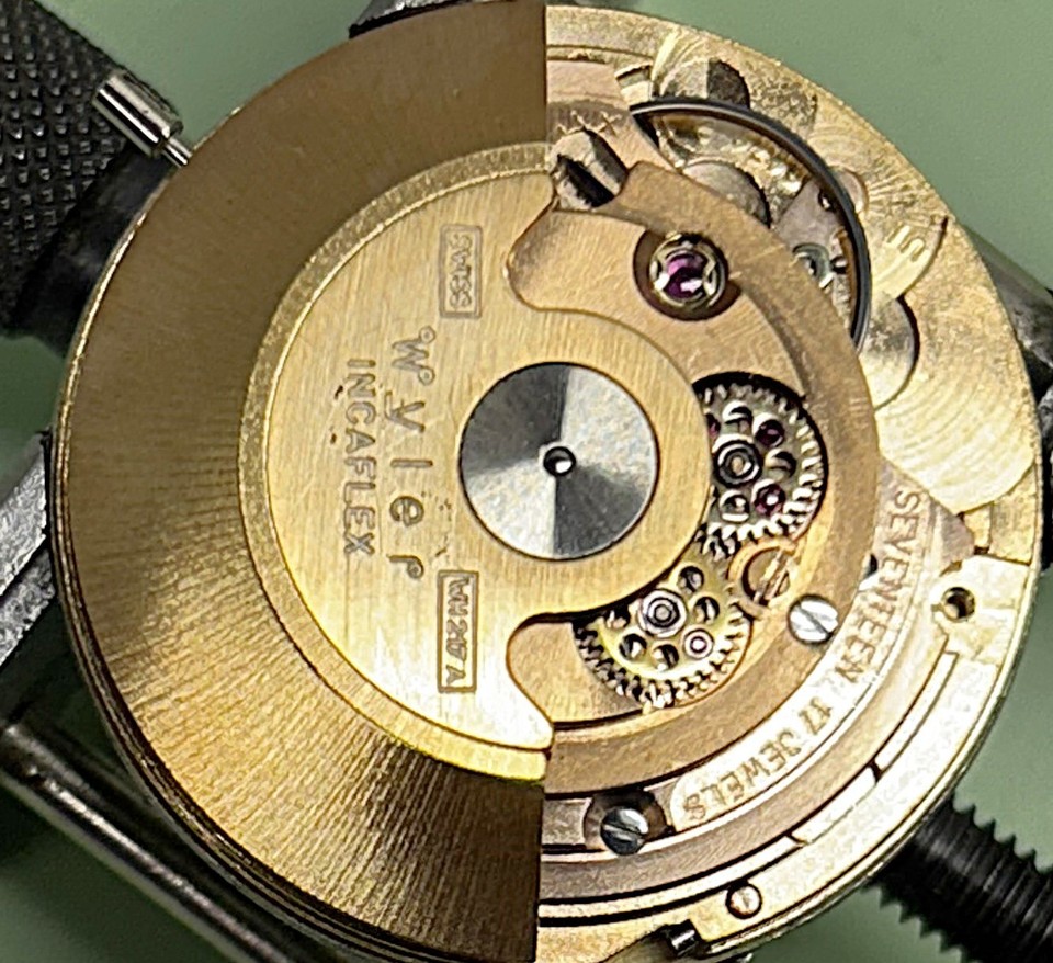 Vintage Wyler Dynawind Heavy Duty 660 Automatic Steel & Gold Tone Mens ...
