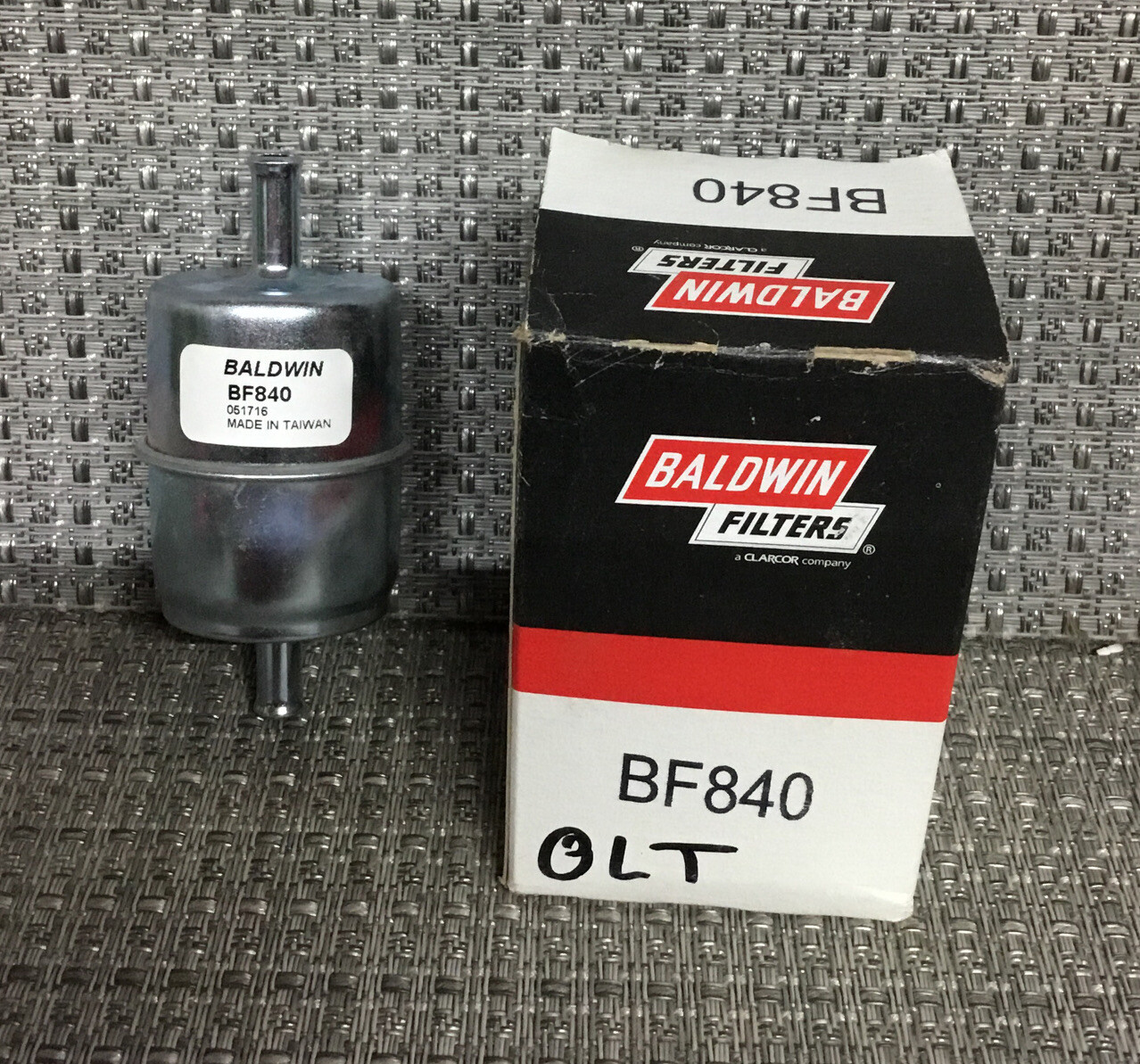 BALDWIN FILTERS BF840 Fuel Filter,4-5/32 x 1-29/32 x 4-5/32 New In Box ...