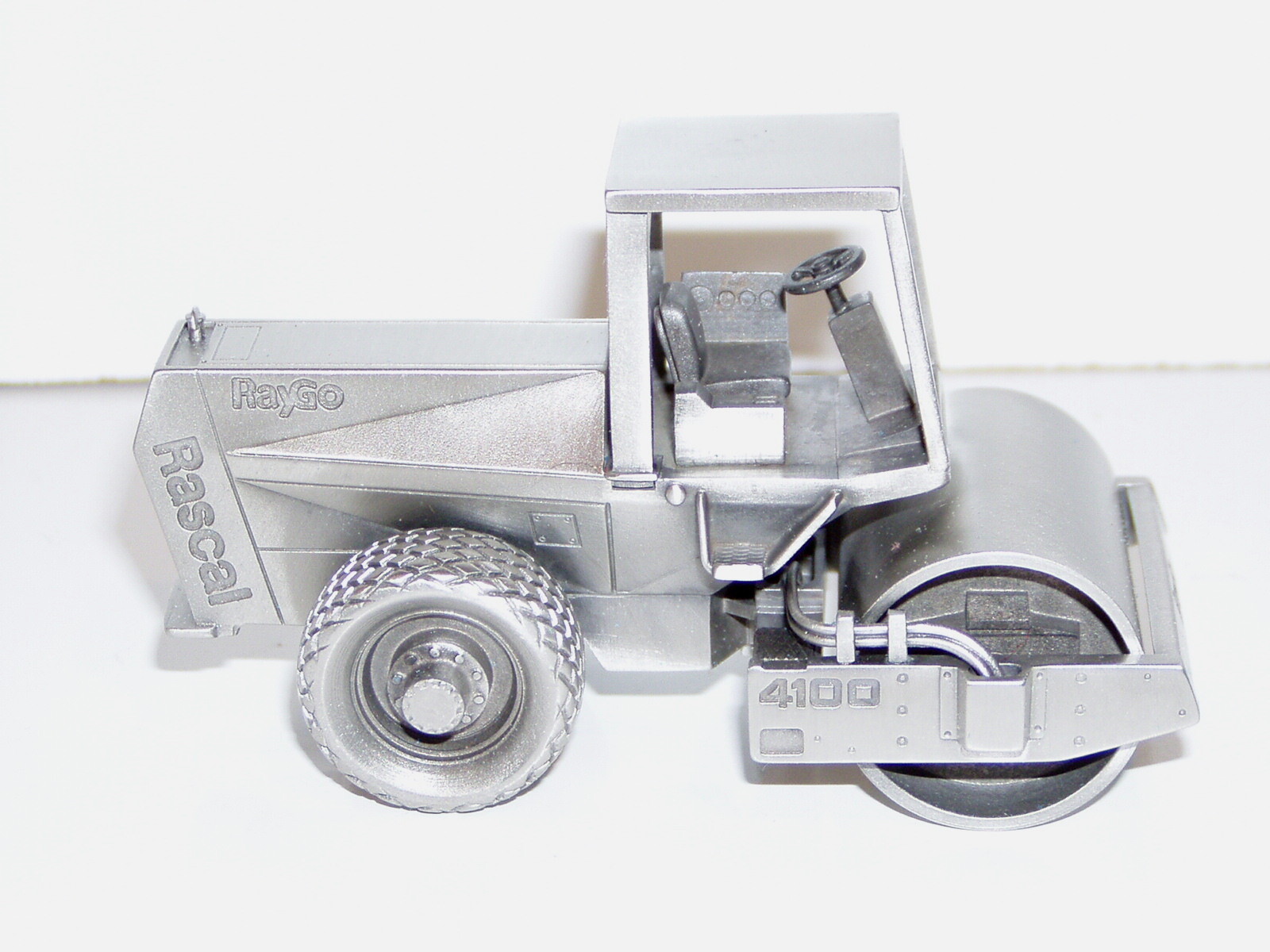 Raygo Rascal 4100 Roller - 1/60 - Precision Pewter - "Hard Hat ...