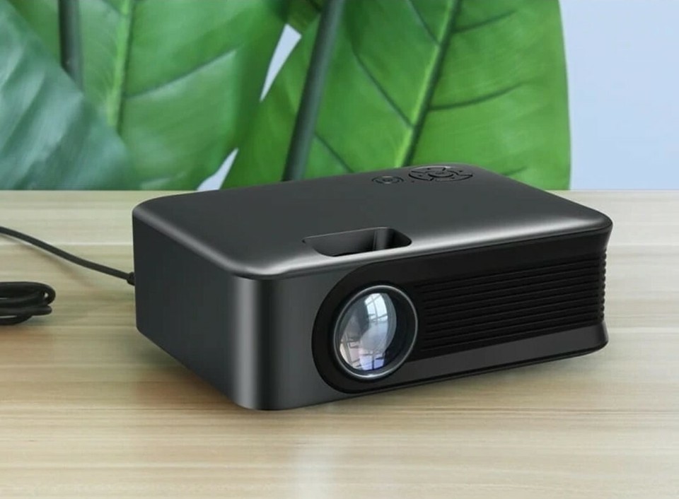 Projector pico mini portable affordable, connect to PC, phone, Android, iOS | eBay