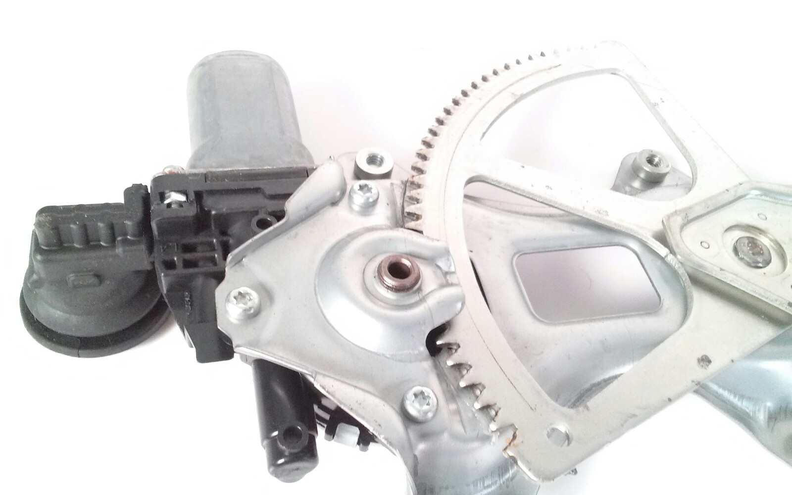 2013 Toyota Yaris window regulator with motor left front driver OEM ...