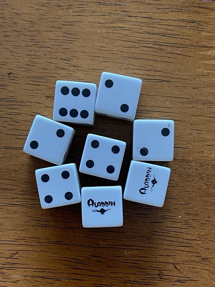 8 Aladdin dice | eBay