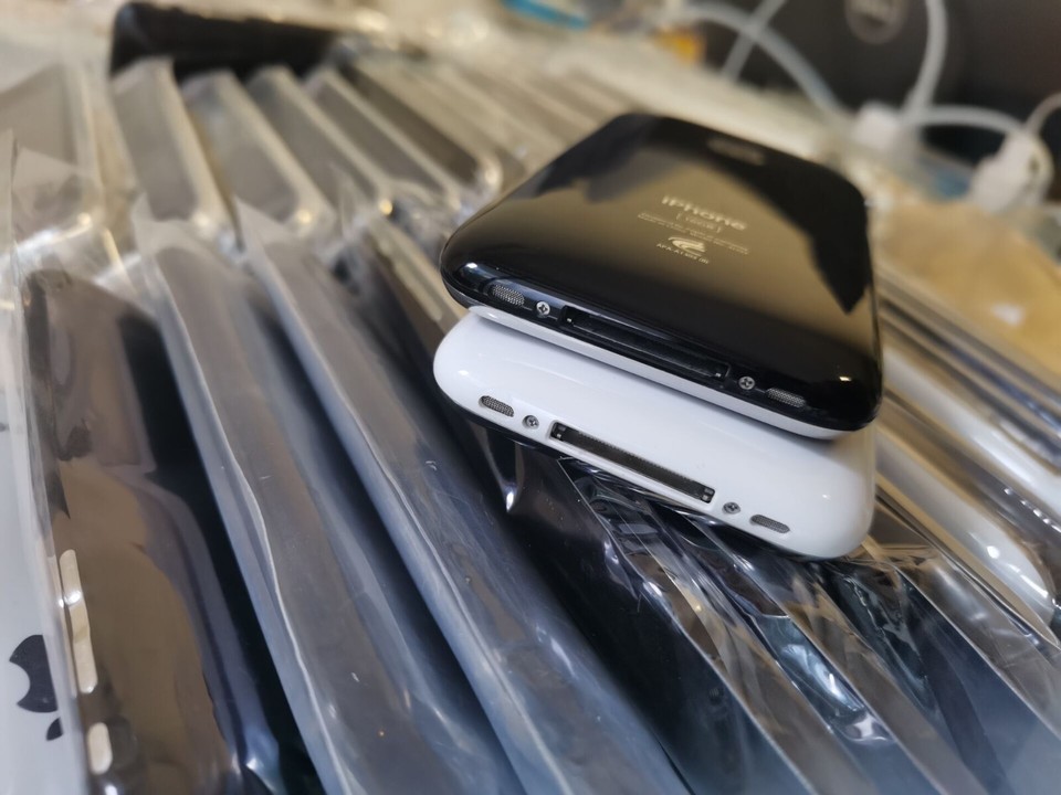 Full working Orignal Apple iphone 1st 2nd 3rd Gen 2G 3G 3GS 4/8/16/32 ...