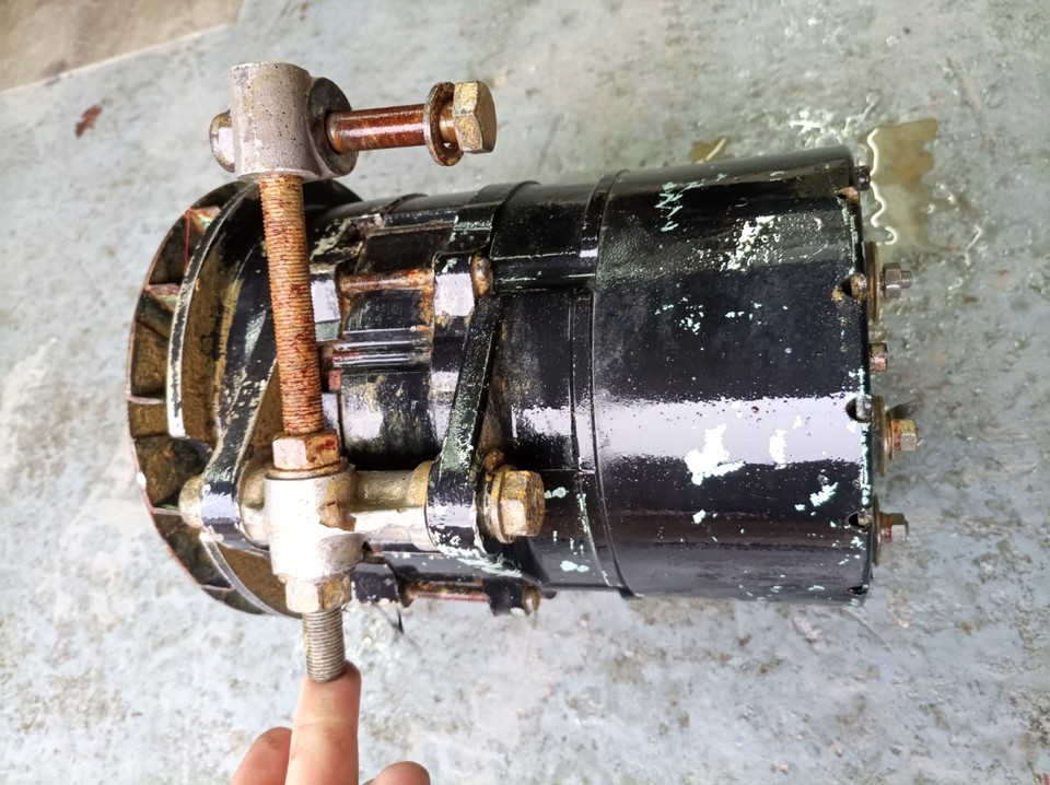 Landrover 24v Alternator Ex Military Vehicle Radio | eBay UK