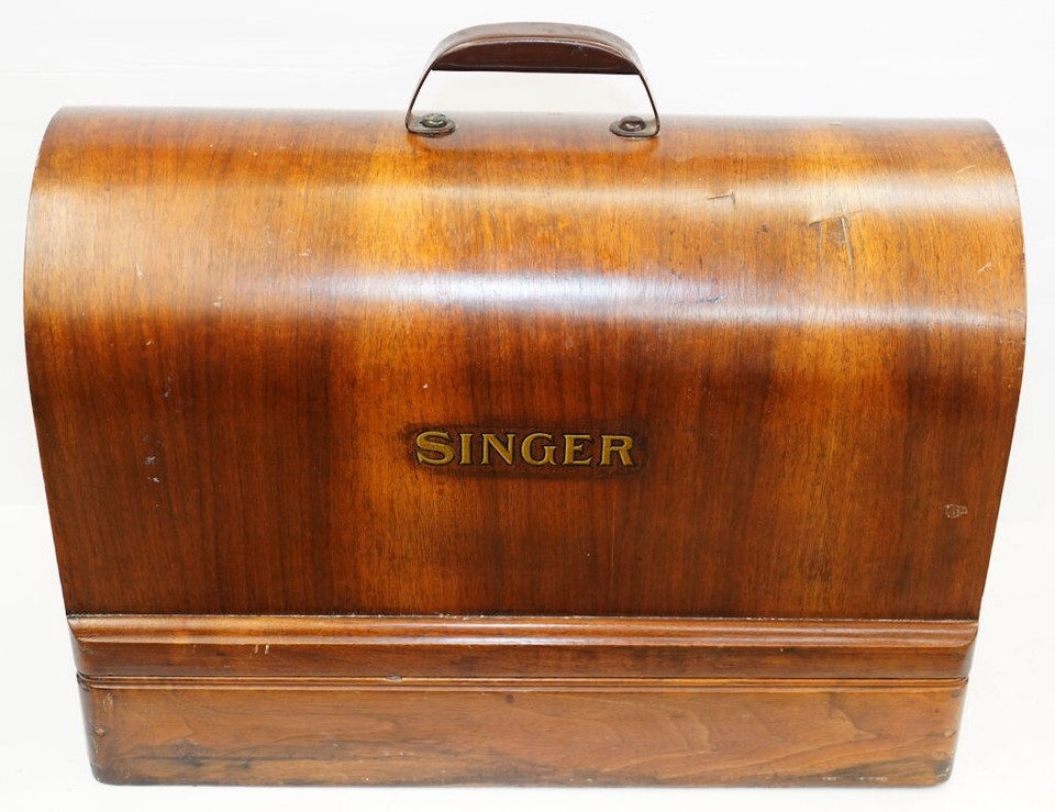 VINTAGE SINGER 99K SEWING MACHINE + BENTWOOD WOOD CASE + SPARE PARTS ...