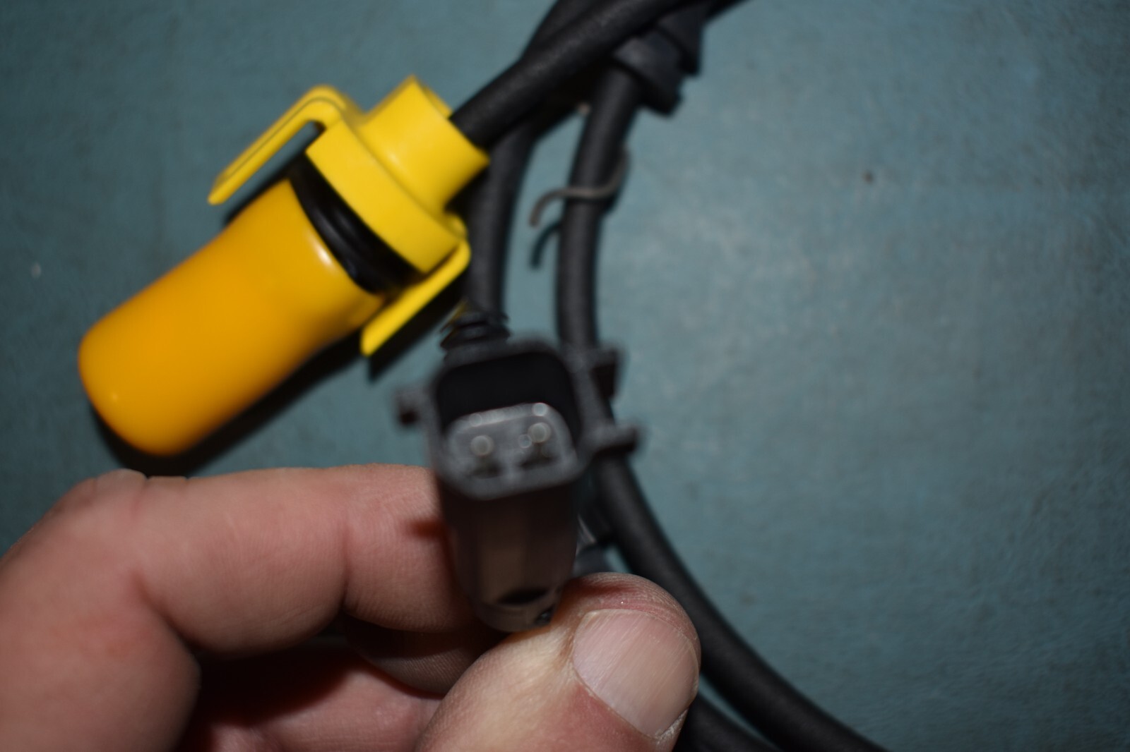 Engine Oil Temperature Sensor Mopar 68142898AA for sale online | eBay