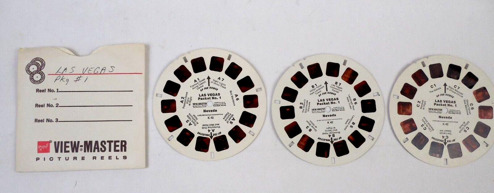 Vintage 70's VIEWMASTER 3D Black Collectible Slide Viewer With 13 Reels ...
