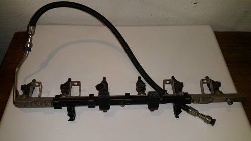 BMW 3-5-7-x5 SERIES M54 SULEV FUEL INJECTORS VALVES & RAIL TUBE 7524008 ...