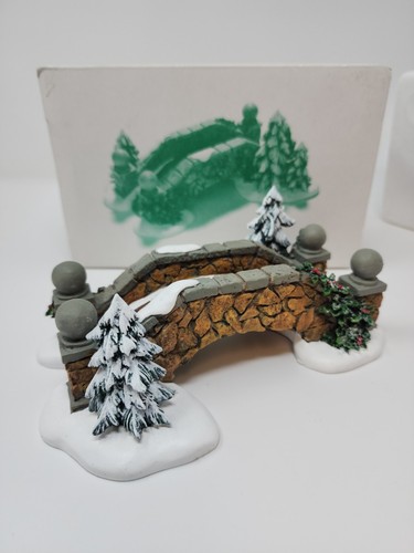 Department 56 Heritage Village Stone Footbridge #52646 | eBay
