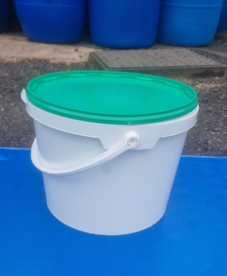 1 x 15Kg Bucket Container, Food Grade, White Collection only! | eBay UK