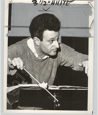Maestro Oakland Symphony Conductor GERHARD SAMUEL In Action 1961 Press ...