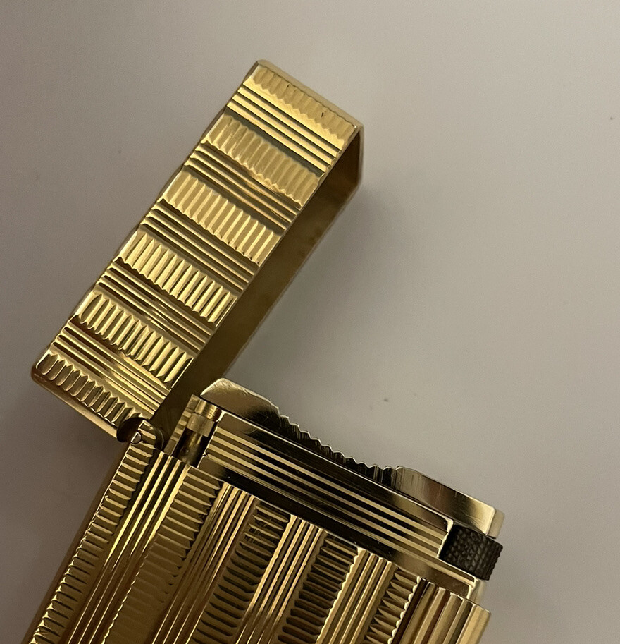 St Dupont Gold Ligne 1 (SMALL) Lighter - | Grelly UK