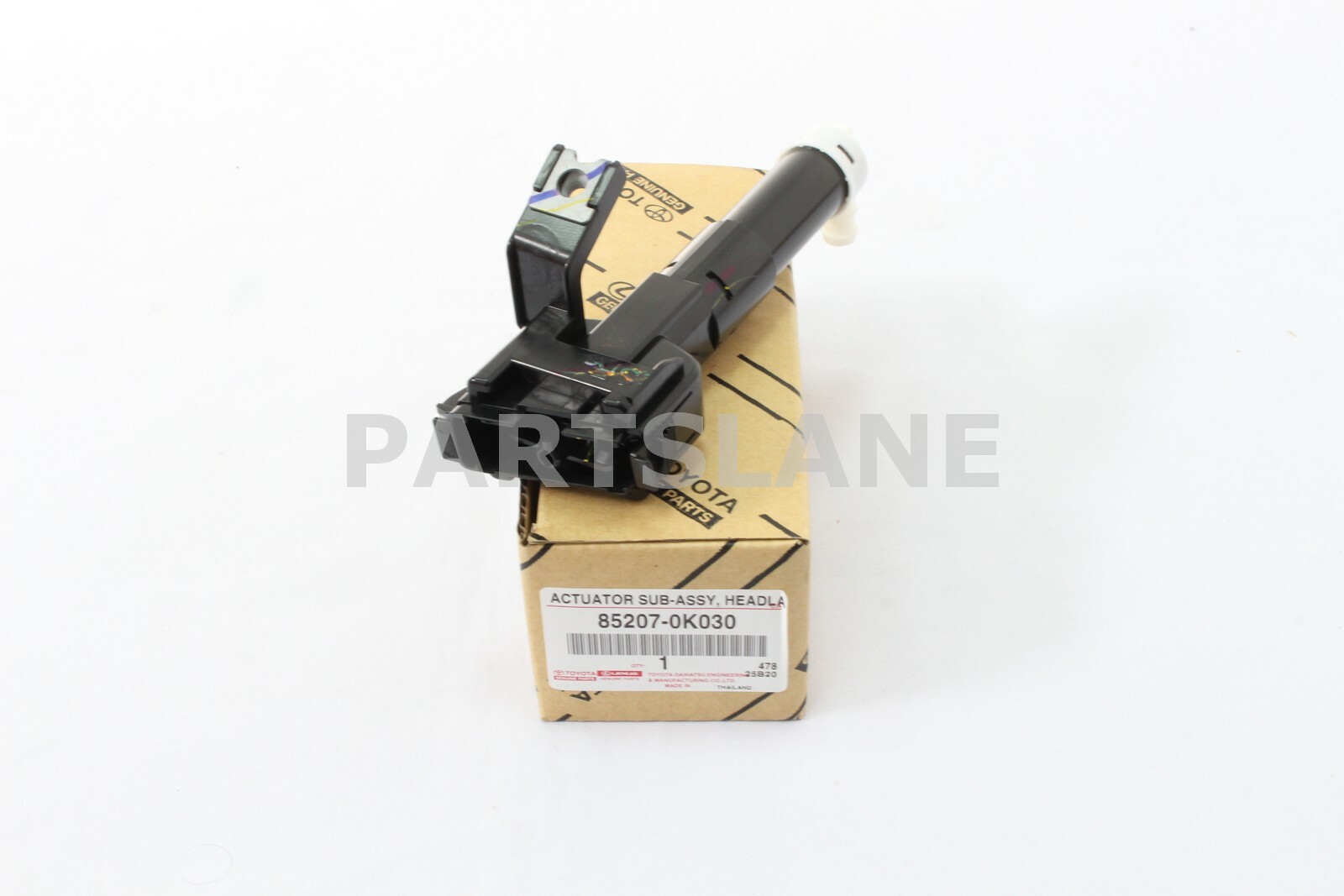 Toyota Fortuner GGN50 OEM Right Headlamp Washer Actuator Nozzle 85207 ...